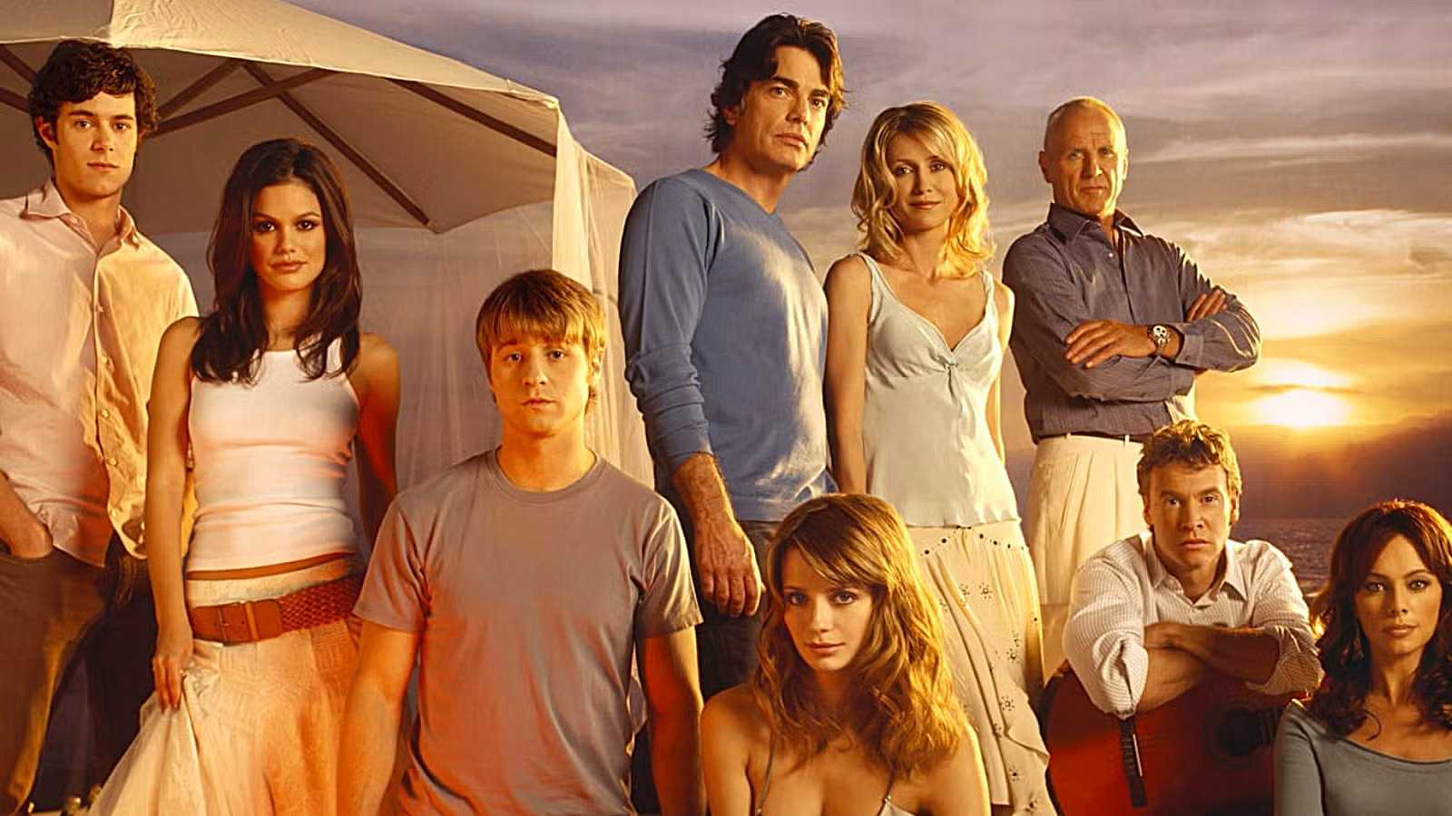 9 best 2000s romance TV shows that outshine modern shows