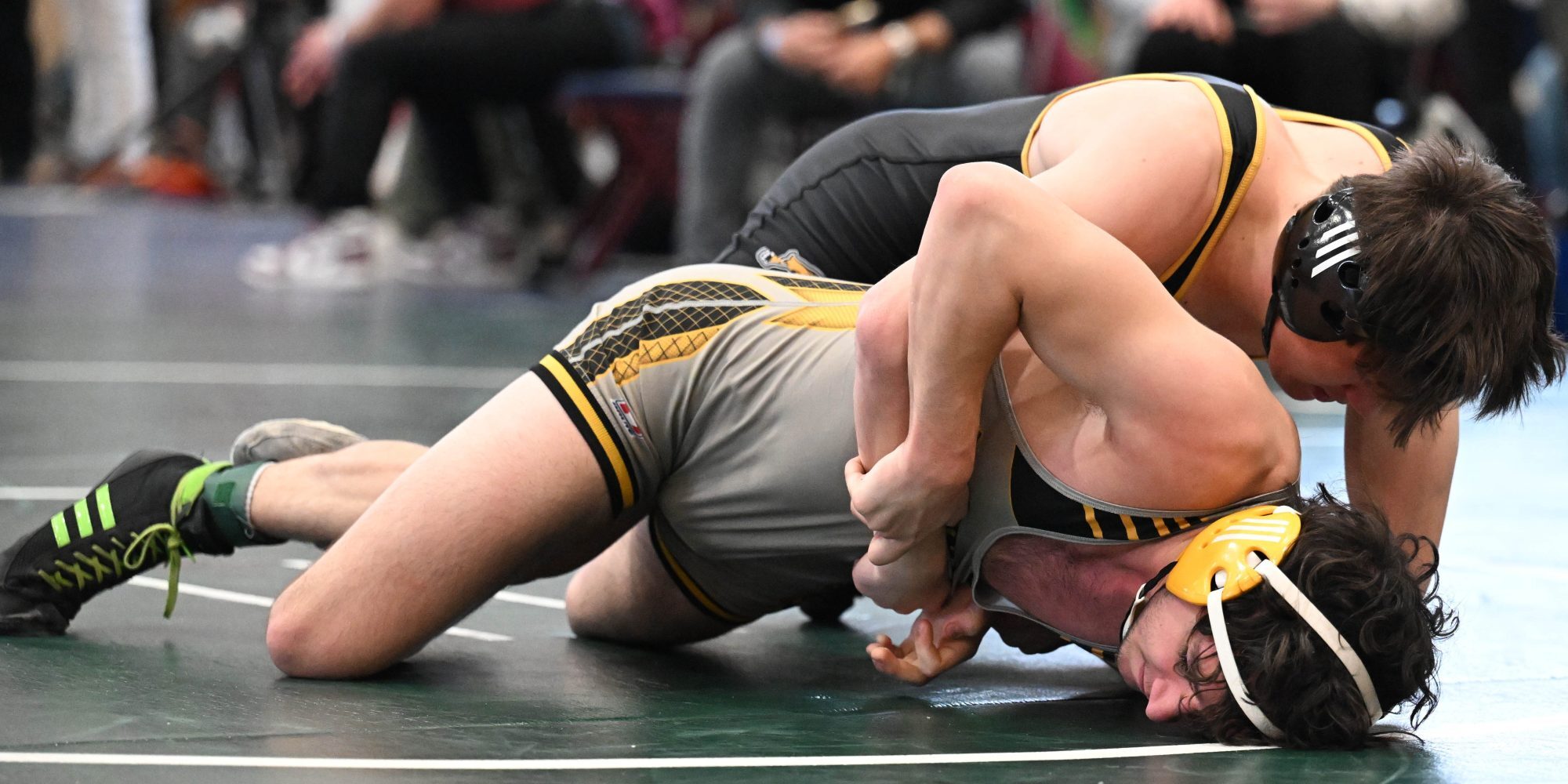 Bethlehem Holiday Wrestling Classic: Parkland’s Todora, Northwestern ...