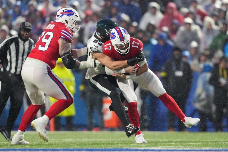 NFL playoff picture week 17: Patriots clinch AFC East; Steelers, Ravens ...