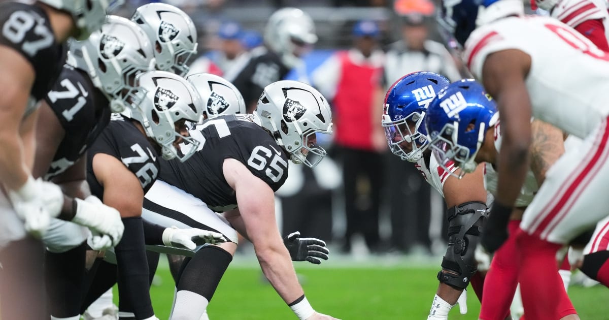Fight breaks out between Giants, Raiders players after sideline collision