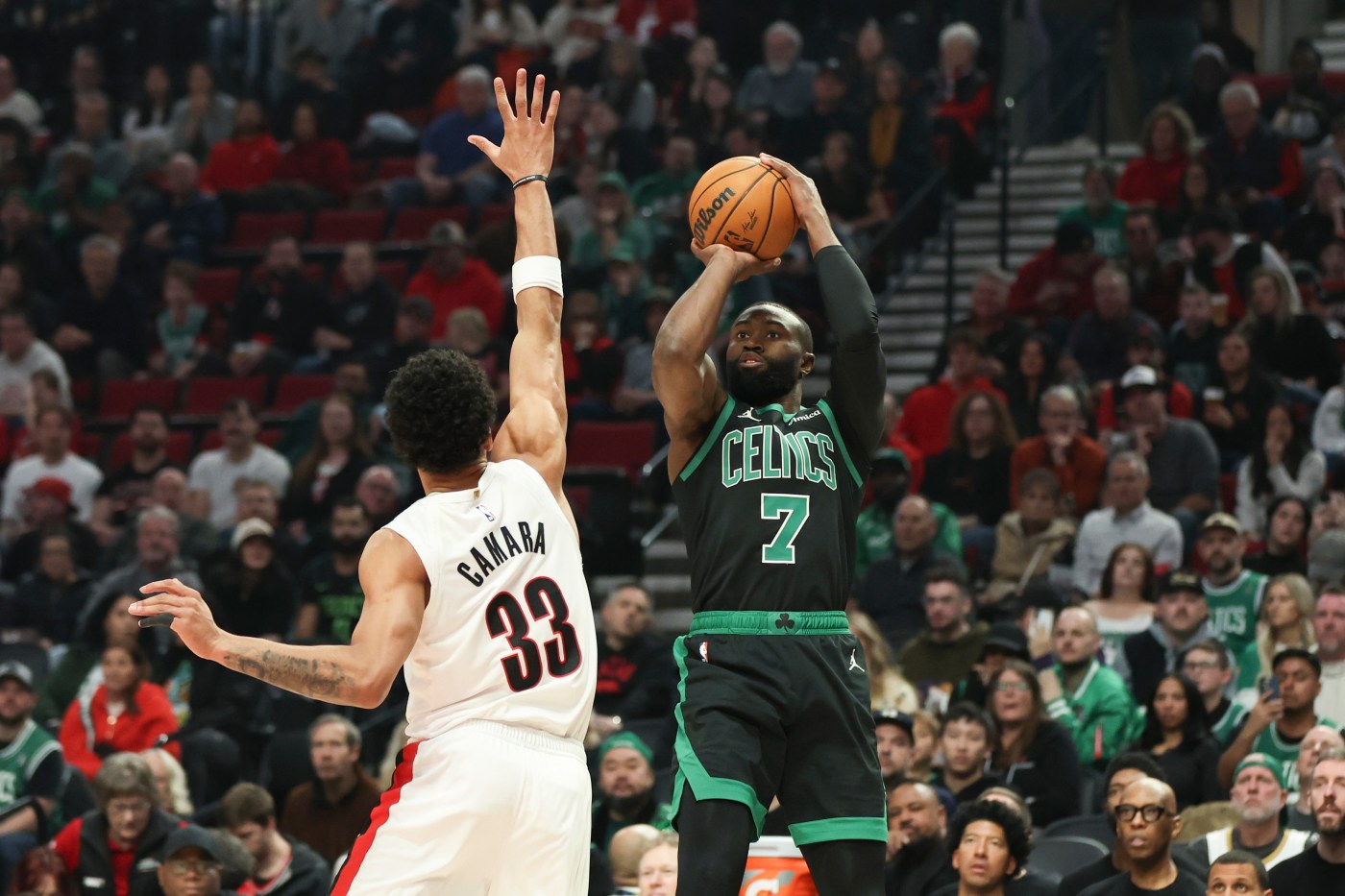 Jaylen Brown matches Larry Bird’s scoring streak, but Celtics fall to ...
