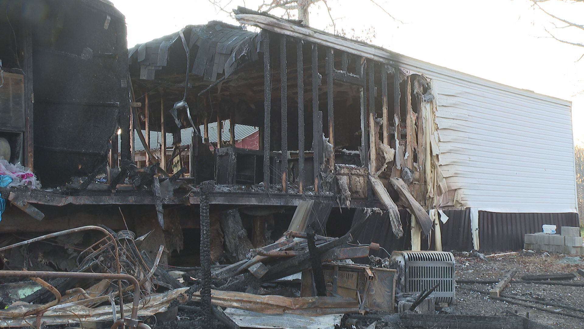 Christmas Eve fire devastates Laurel Co. home; family urges parents to ...