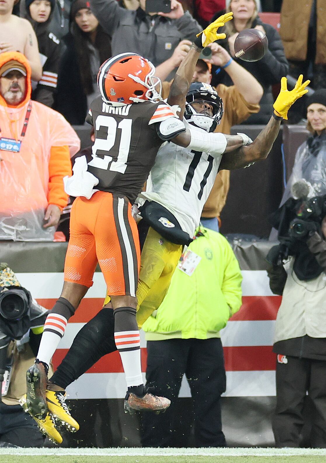 Denzel Ward after win over Steelers: 'I don't know whose bright idea it ...