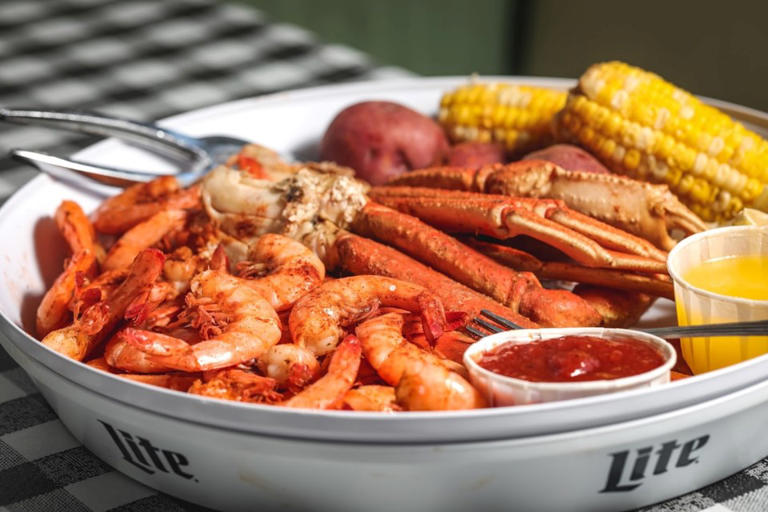 Beloved seafood spot Flying Fish expands in Plano