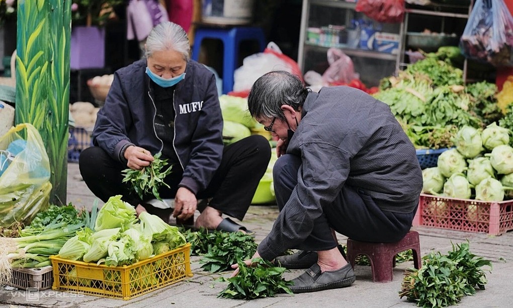 Vietnam's population to peak around 2059 as aging accelerates