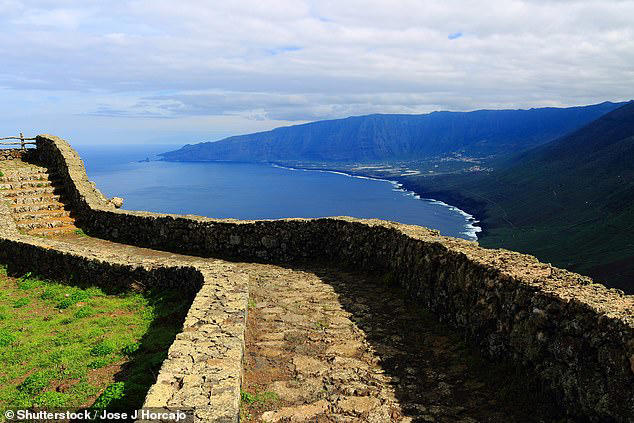 The 'secret' Spanish island perfect for winter escapes - with €2 pints ...