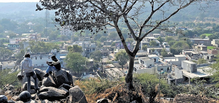 Verdict of a disappearing shield: How the Aravallis edge towards erasure