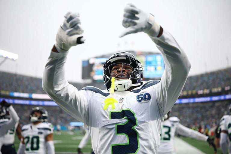 Seahawks defense has 2 weapons new to 49ers for NFC West title game ...