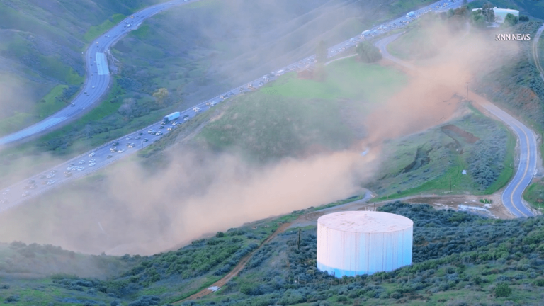 Crews assess damage after Castaic gas pipeline rupture