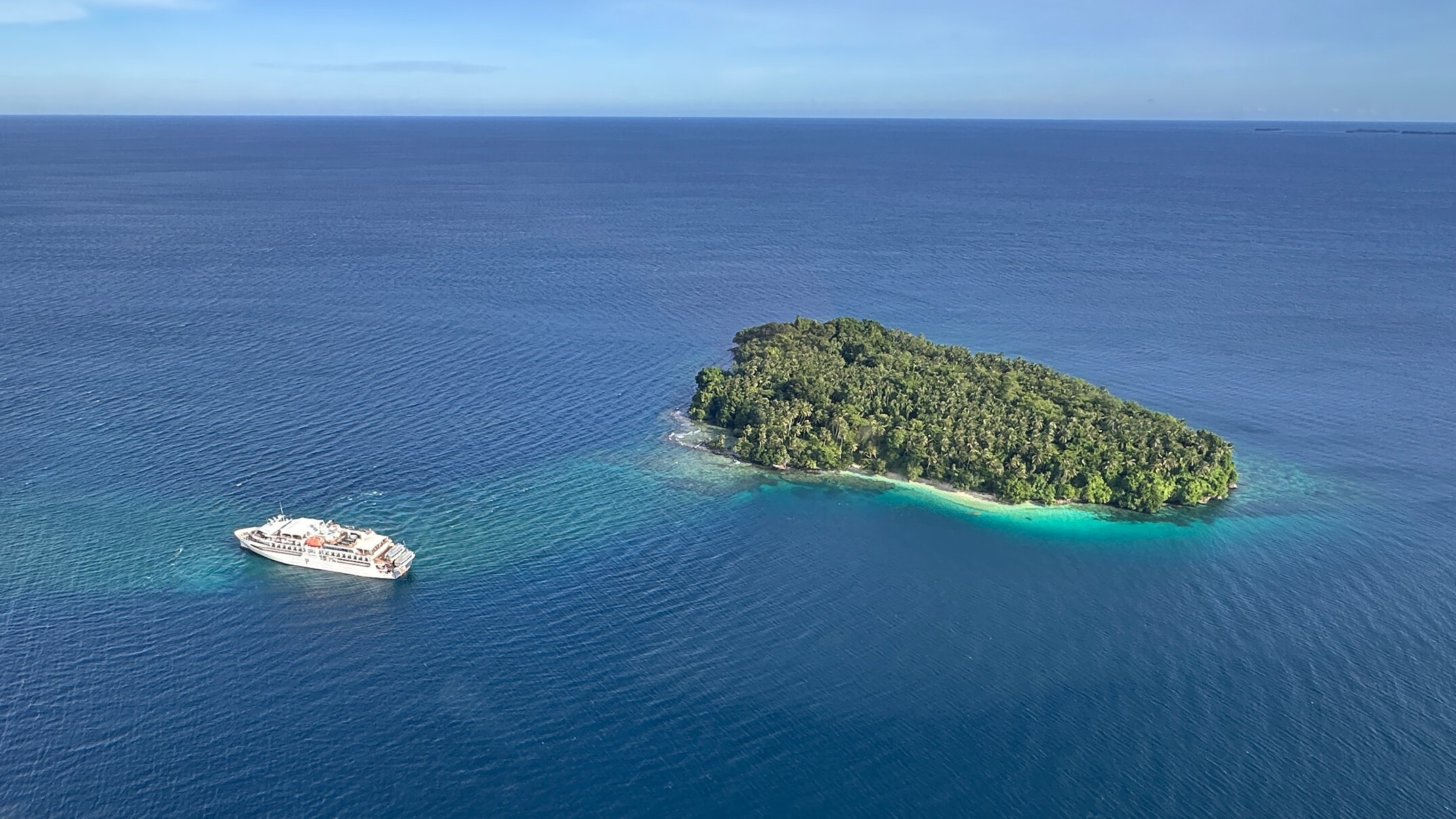 Stranded passengers to fly home from PNG after failed efforts to free ...