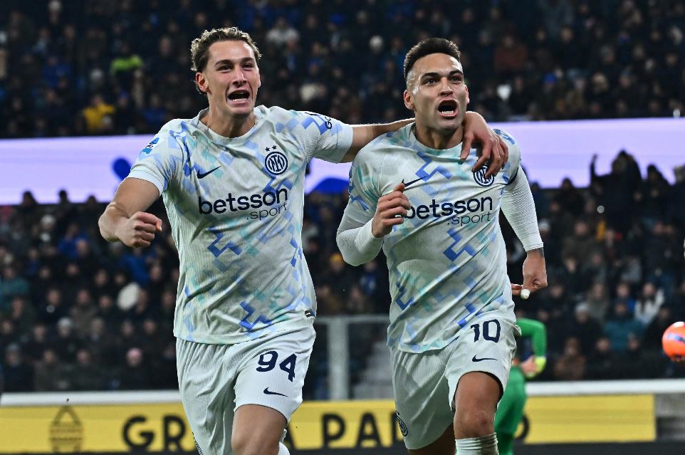 Abbaglio Djimsiti, Lautaro affonda l'Atalanta e riporta l'Inter in ...