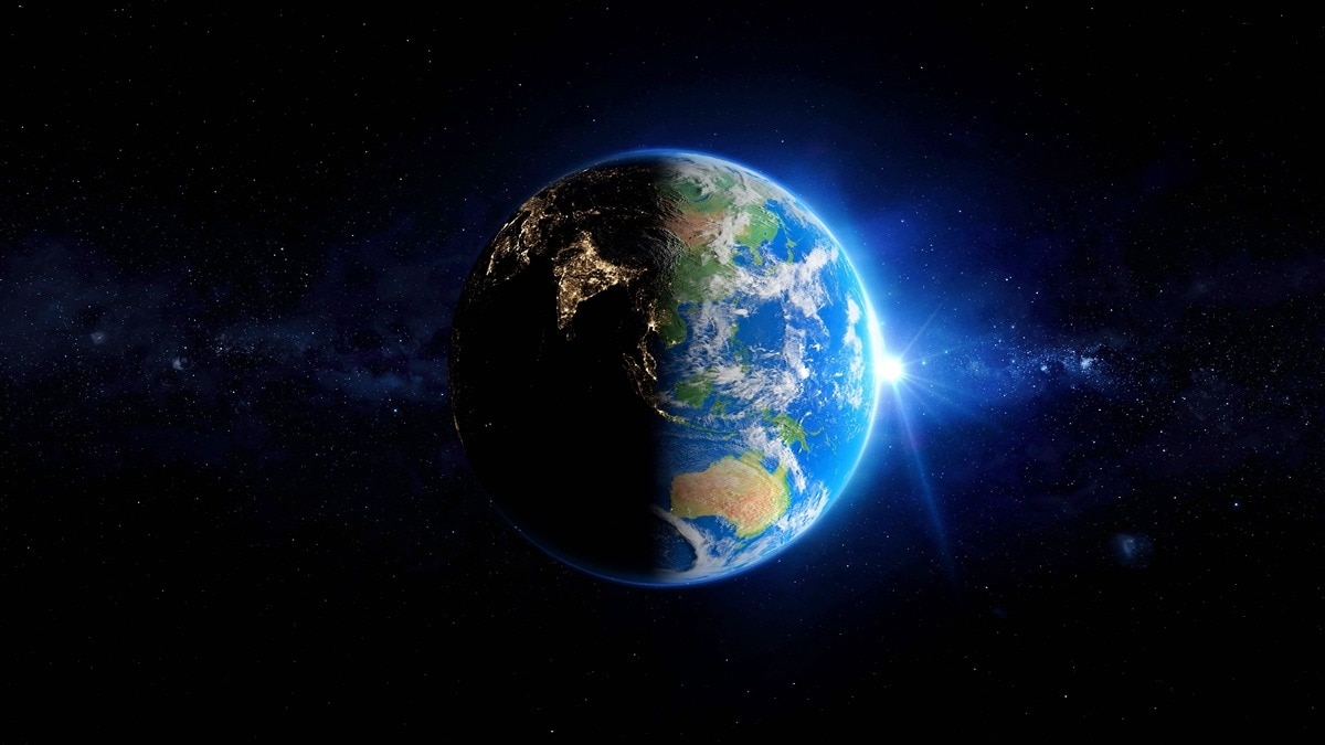 Earth to have 25-hour-long days as planet's spin slows down. Here's when