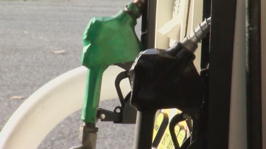 Gas prices hit four-year low as holiday travel ramps up