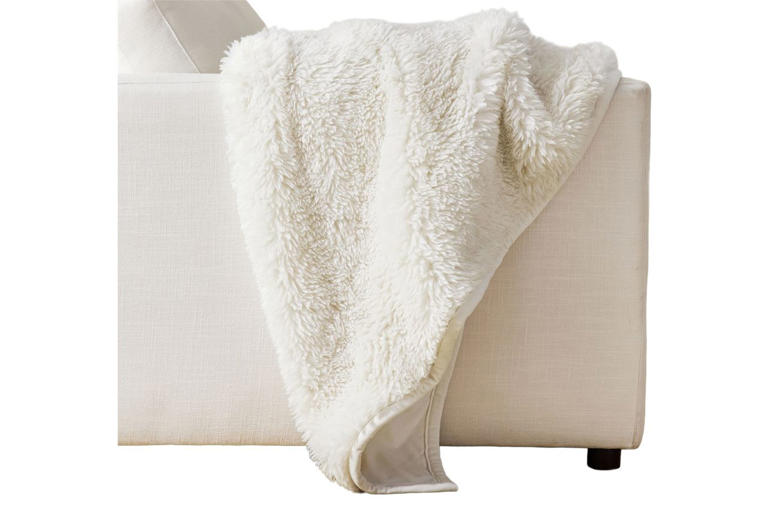 Pottery Barn’s hidden outlet is having massive after-Christmas sales on ...