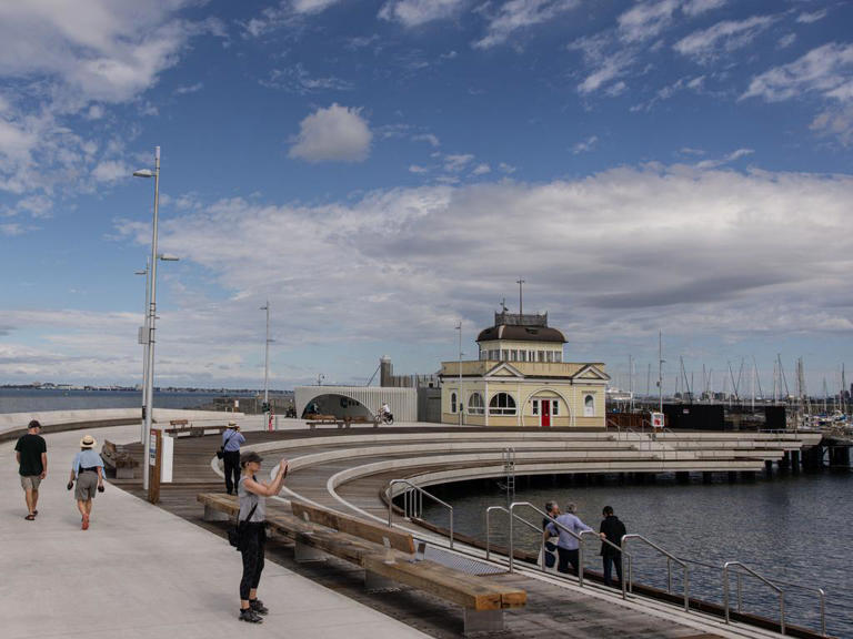 Teen brawl erupts at popular beachside pier