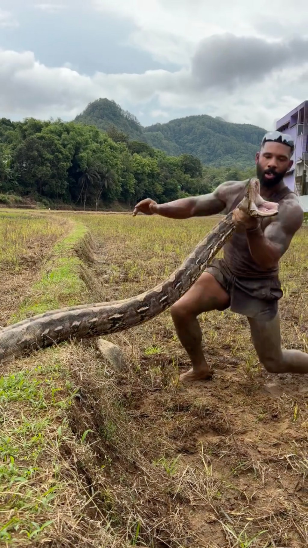 Wildlife influencer 'happy to be alive' after serious skydiving ...