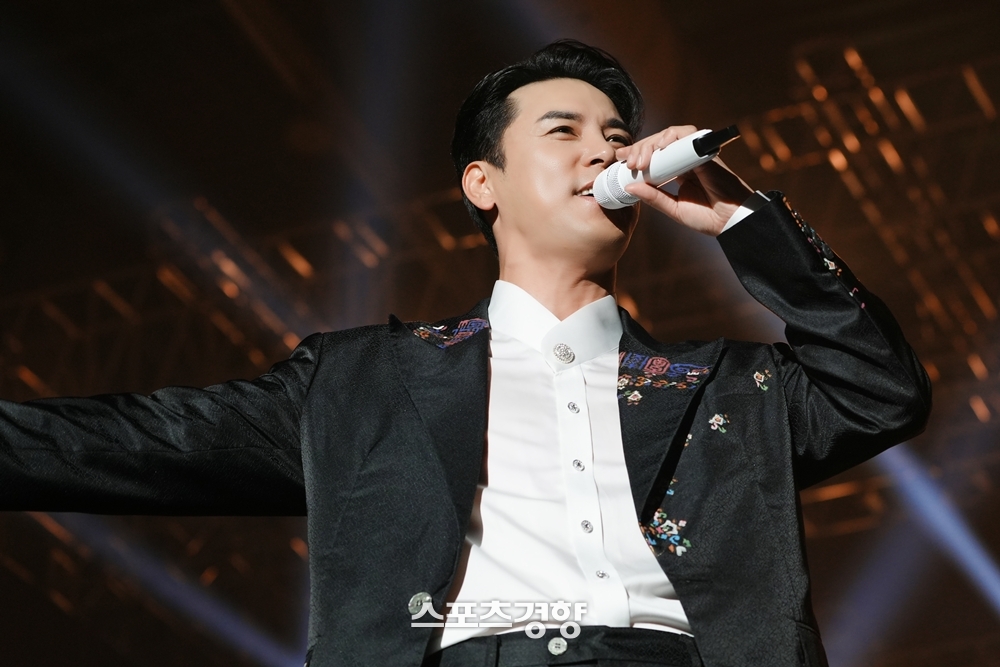 Jang Min-ho Melted Even the Cold Snap