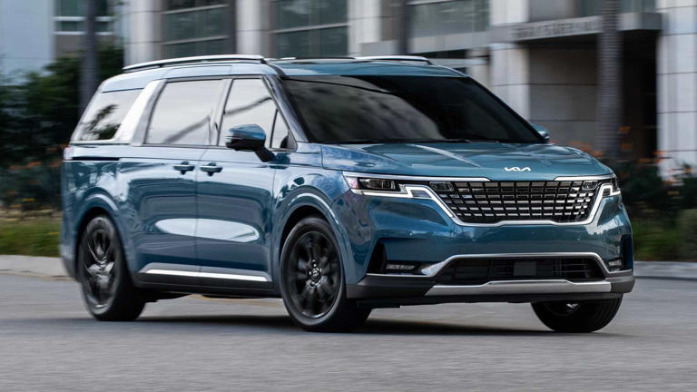 The 5 most powerful engines ever put in a minivan