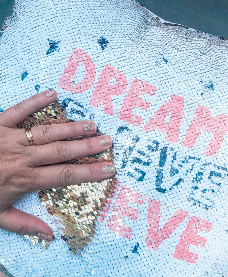 How to make big projects on a Cricut Joy