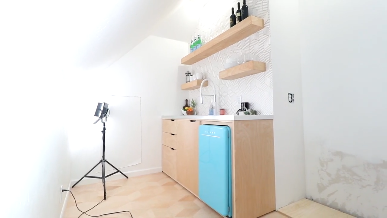 This DIY kitchenette proves size doesn’t matter