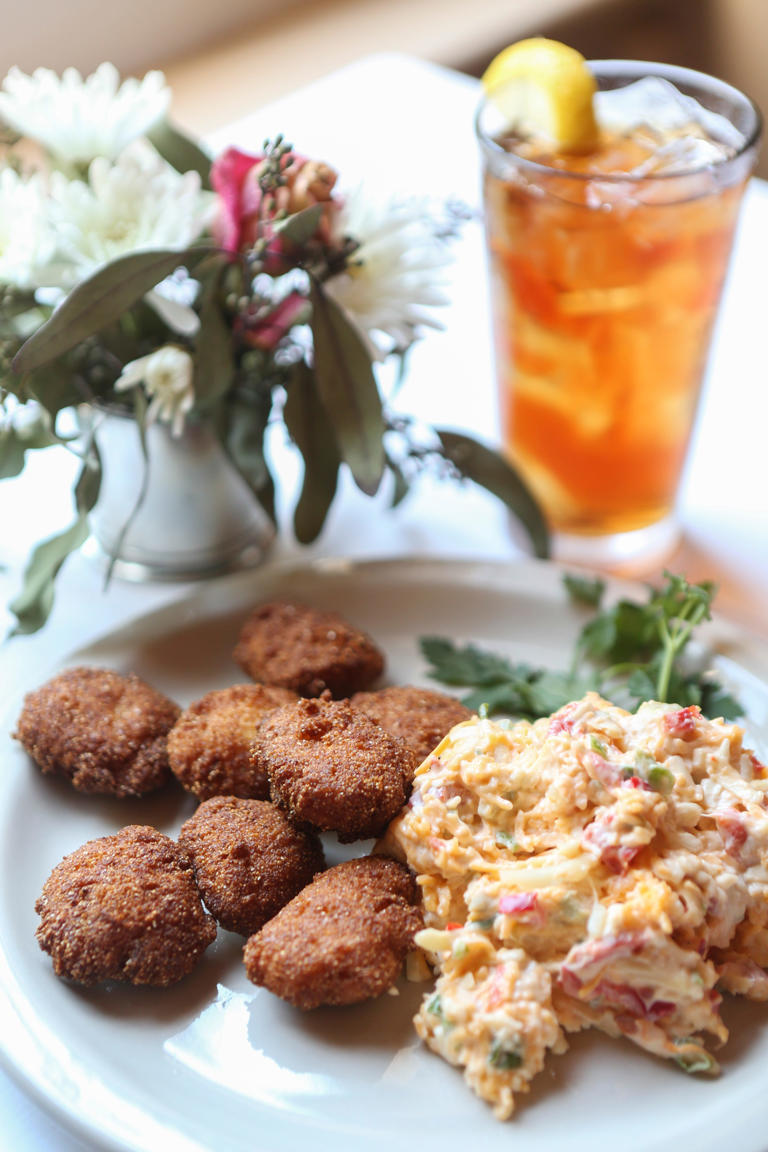 What foods to eat for good luck on New Year's Day? 5 recipes to try