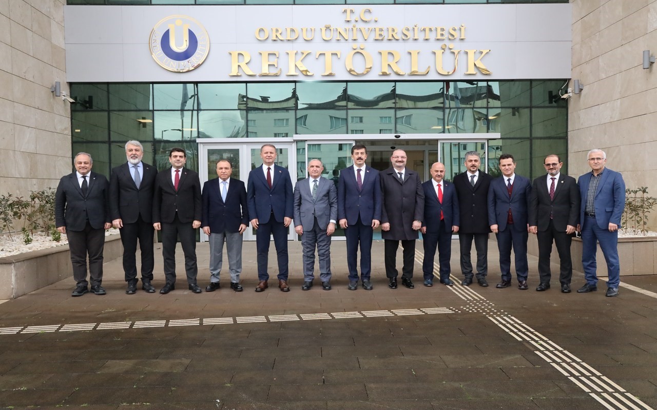 ÜAK Yönetim Kurulu toplantısı, ODÜ ev sahipliğinde gerçekleşti