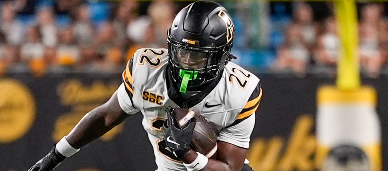 College football same game parlays: JLab Birmingham Bowl (Georgia ...