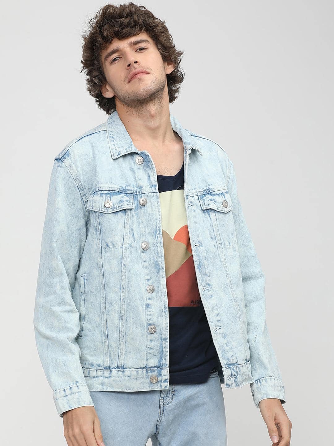 Best Men Denim Jackets For Everyday Style And Effortless Layering On Myntra