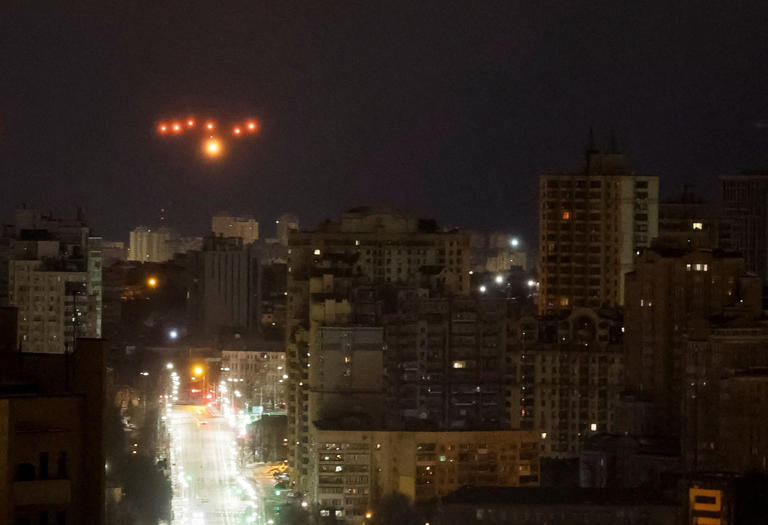 Kremlin aide praises Trump's 'peace efforts' after Zelenskyy meeting ...