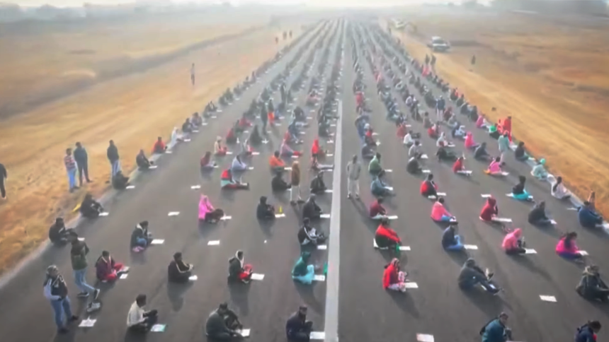 하루 9900원 임시직… 100명 뽑는데 3000명 넘게 지원했다