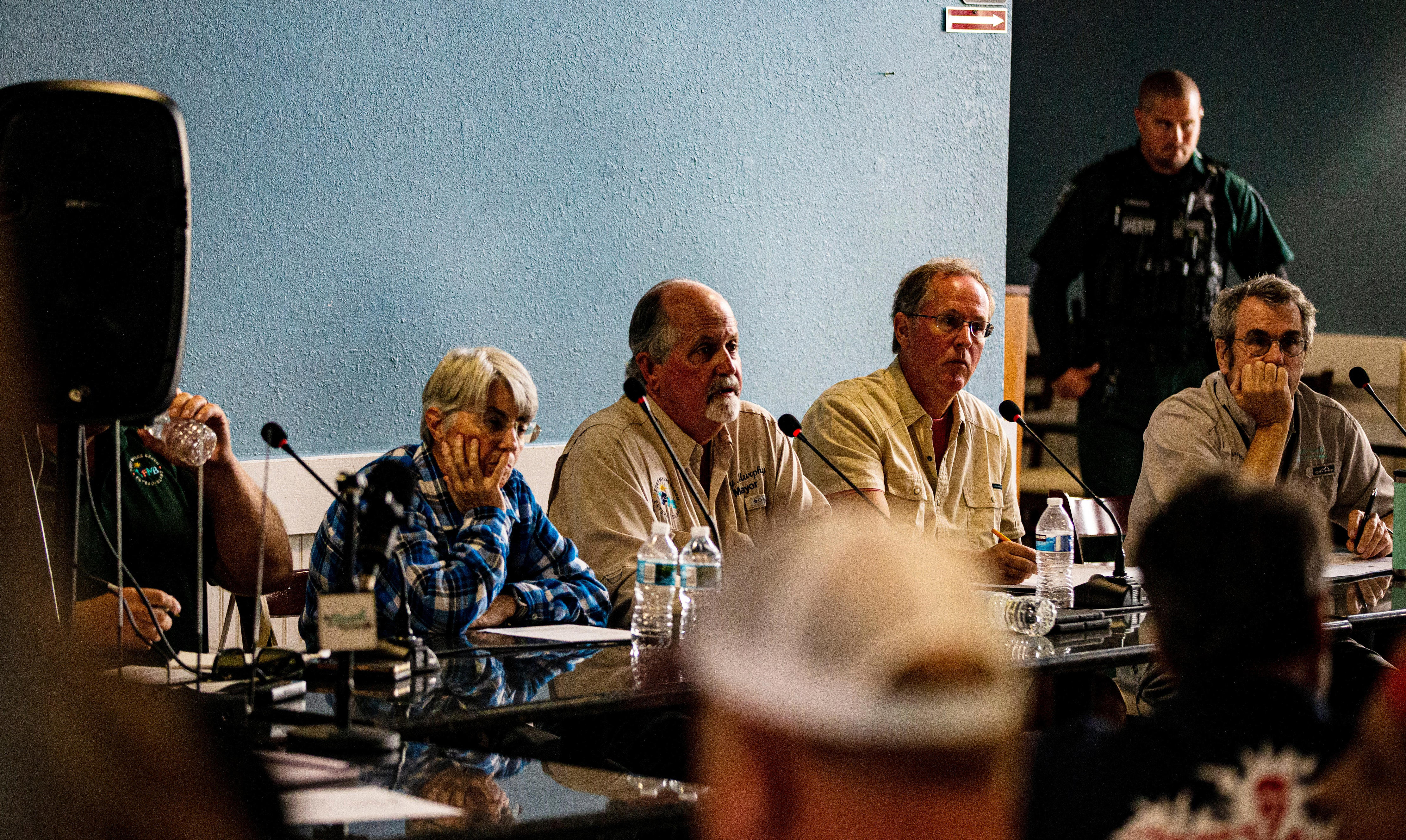 Fort Myers Beach Vice Mayor Jim Atterholt to resign by end of year