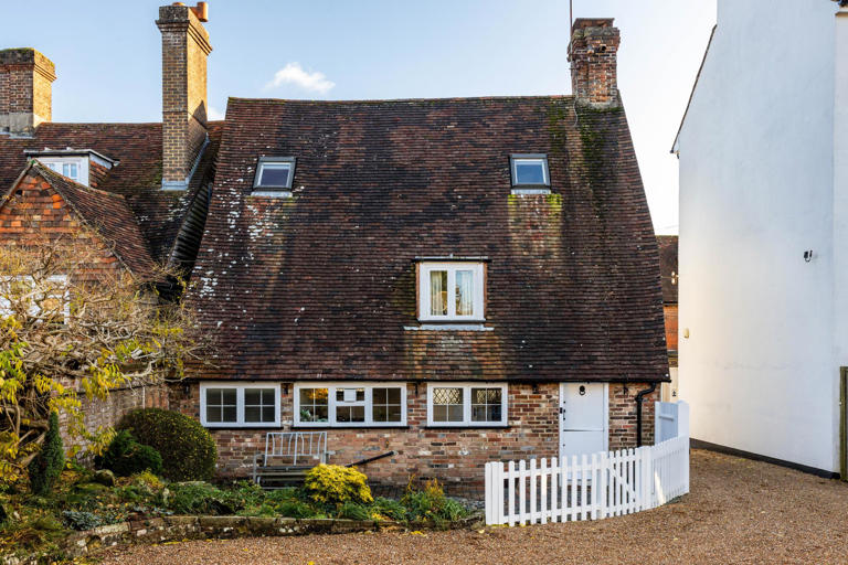 Grade II listed cottage dating from 1600s on sale for £1,325,000 in ...