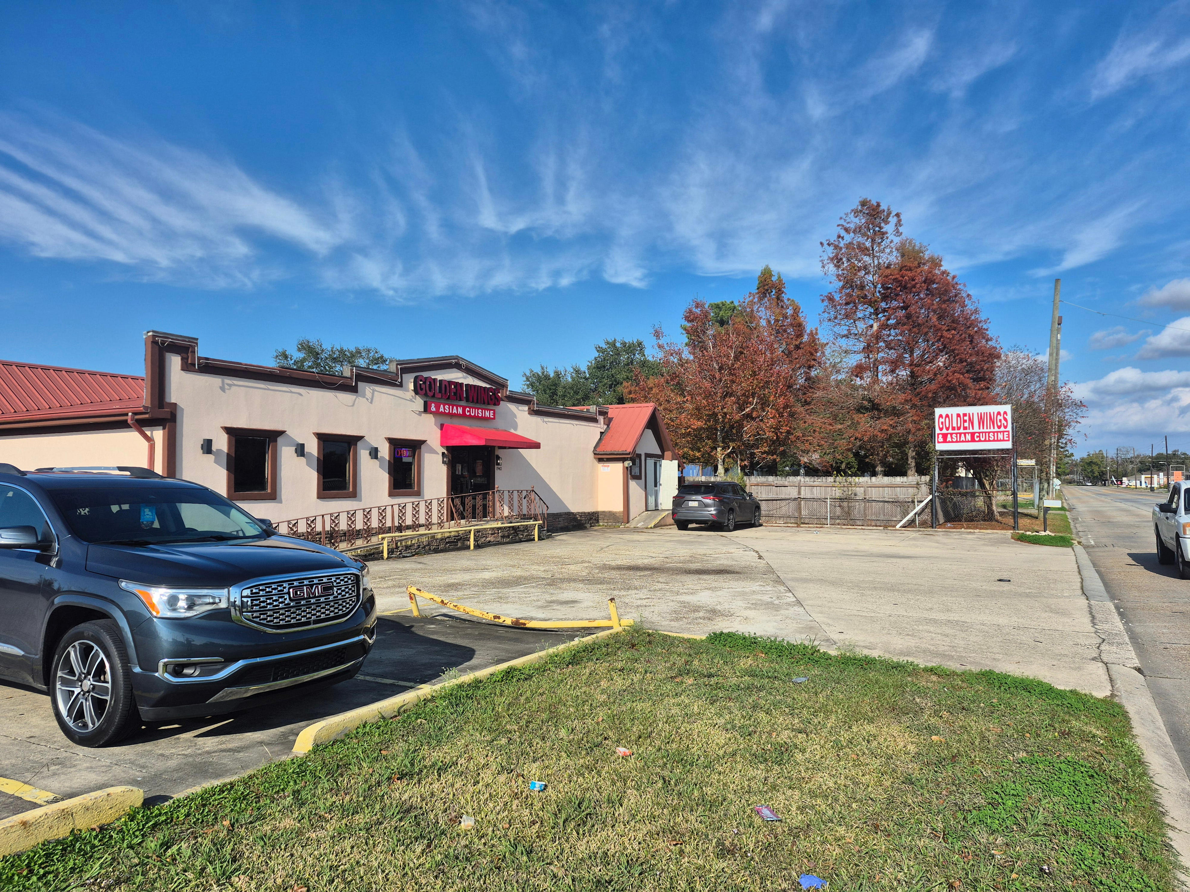 What restaurants opened in Houma in 2025?