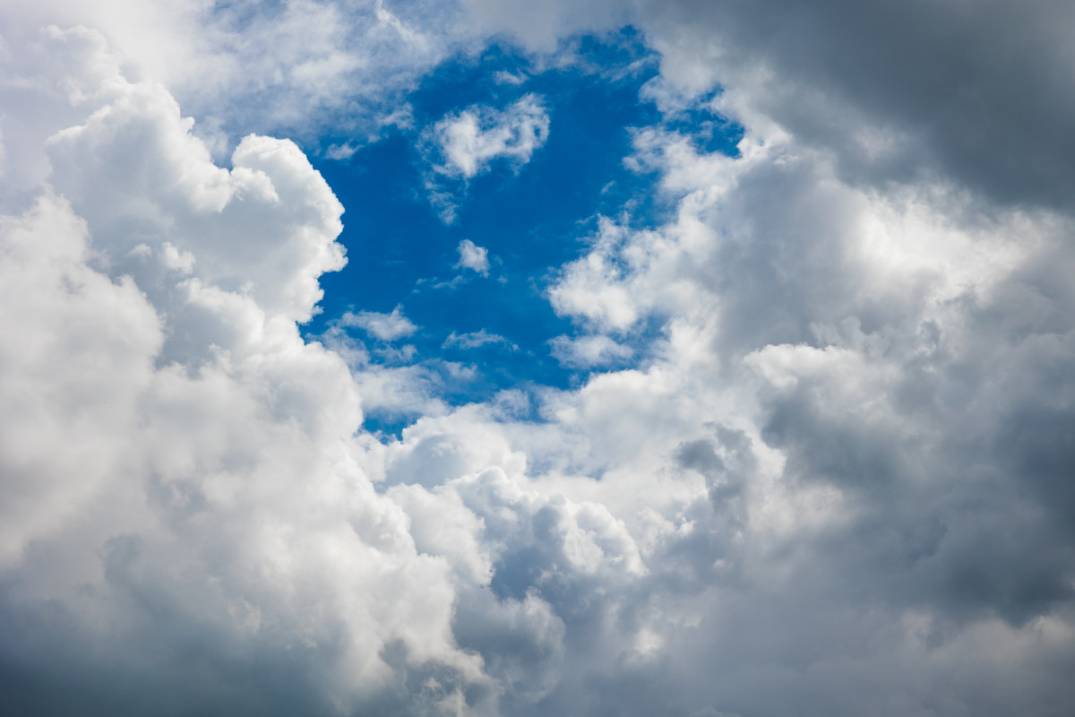 Météo Occitanie : semaine agitée entre éclaircies, averses et forts ...