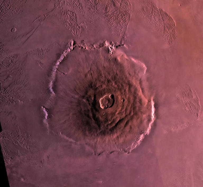 NASA found something unexpected on top of Mars’s biggest volcano