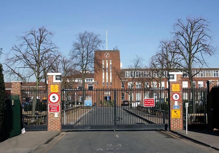 15 signs you went to a rough school in the UK