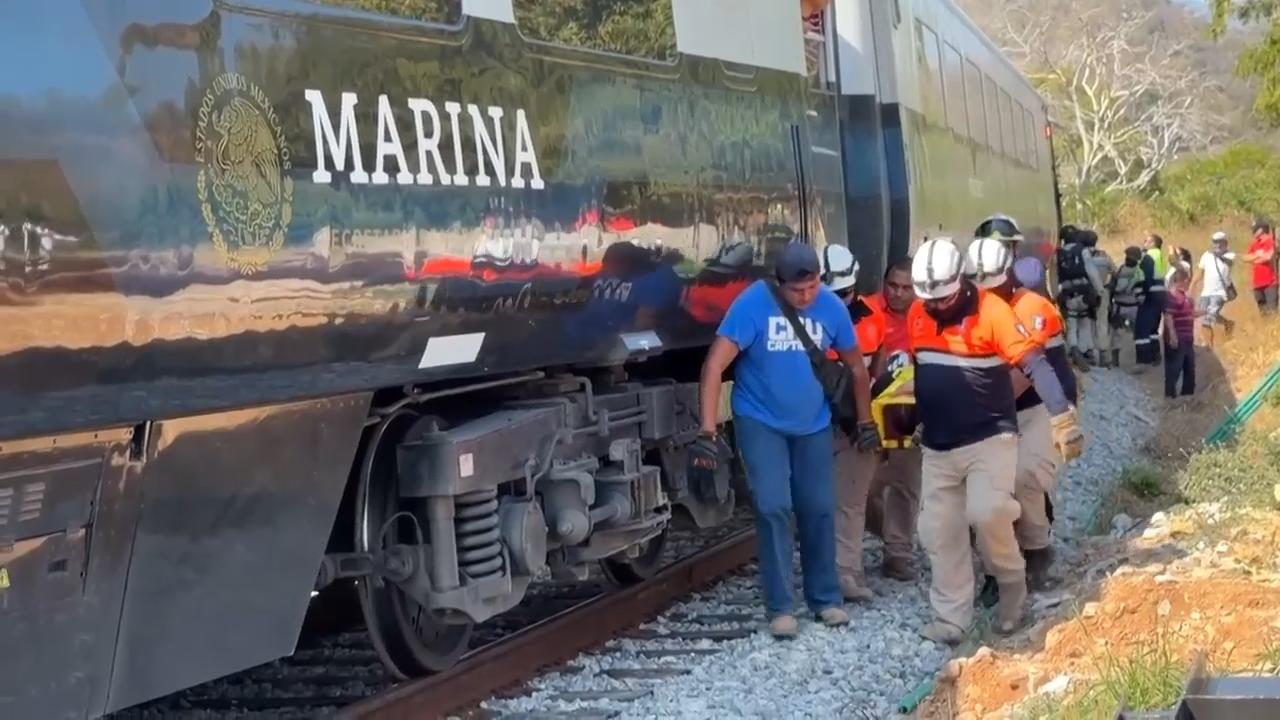 Mexican president says 13 dead in Interoceanic Train derailment in ...