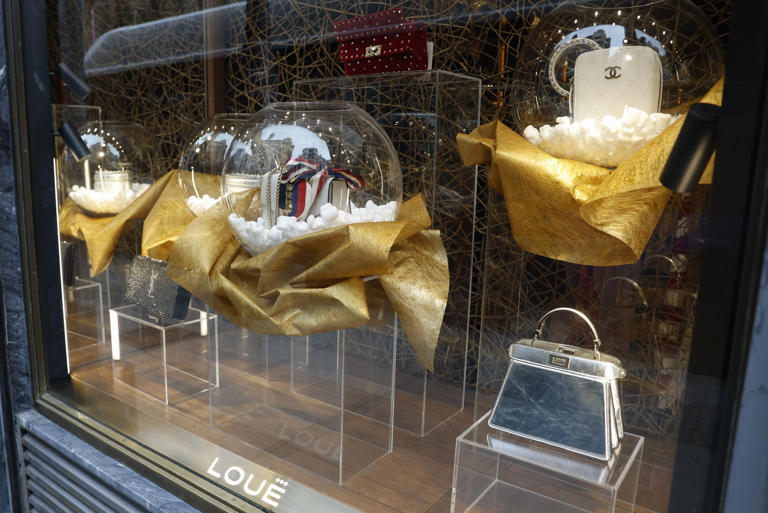 Moda y generaciones: coincidencias, diferencias y contradicciones de ...