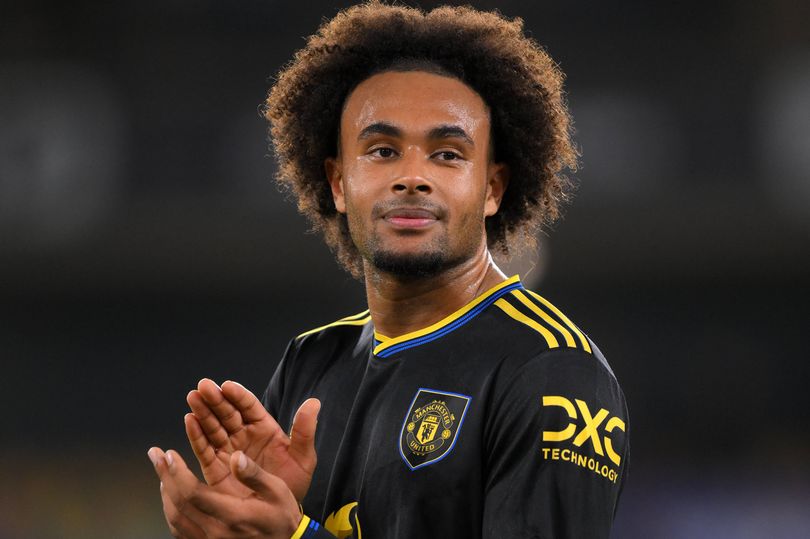 Man United news as star signs new deal and Joshua Zirkzee transfer decided