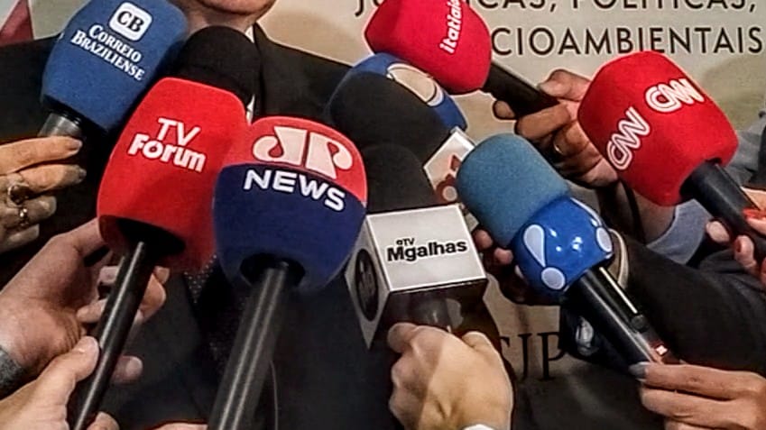 Para pôr um ponto final: Não se faz jornalismo com “me falaram” e “ouvi ...