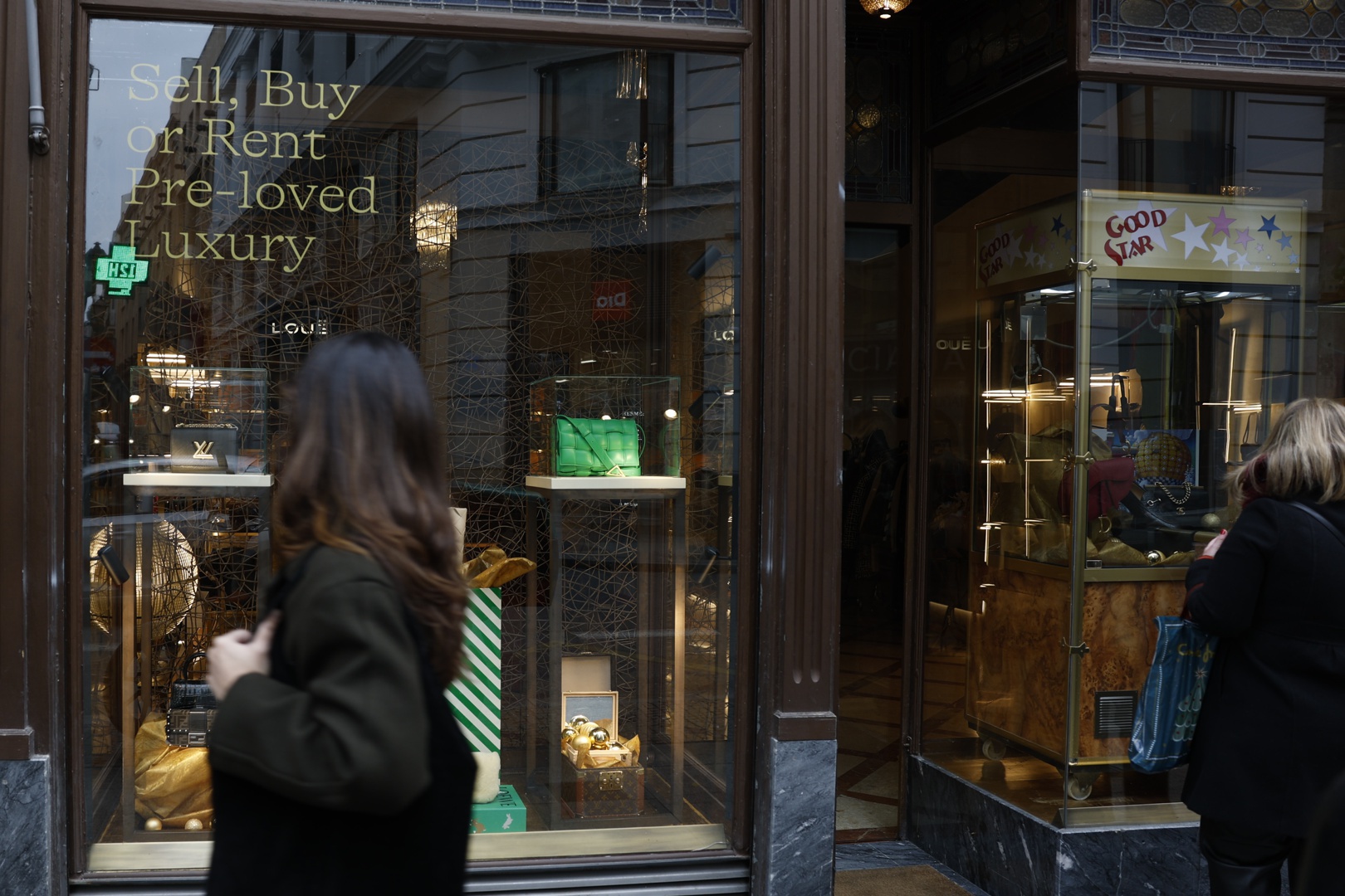 Moda y generaciones: coincidencias, diferencias y contradicciones de ...