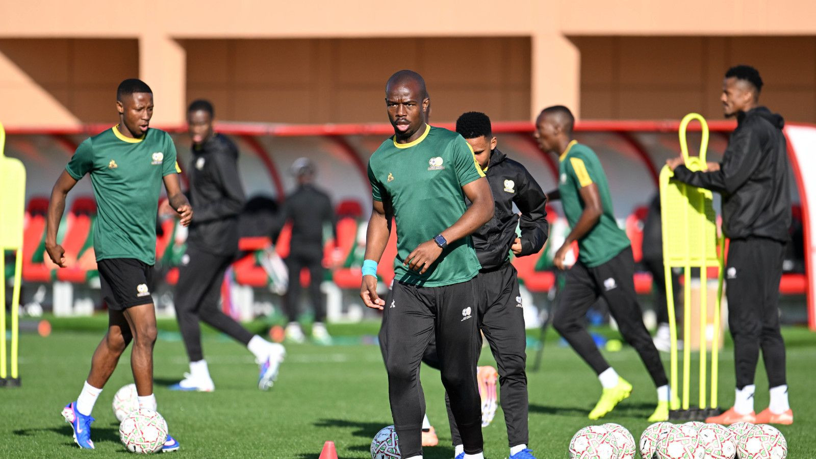 Sibisi highlights need for clean sheet ahead of decisive Zimbabwe clash