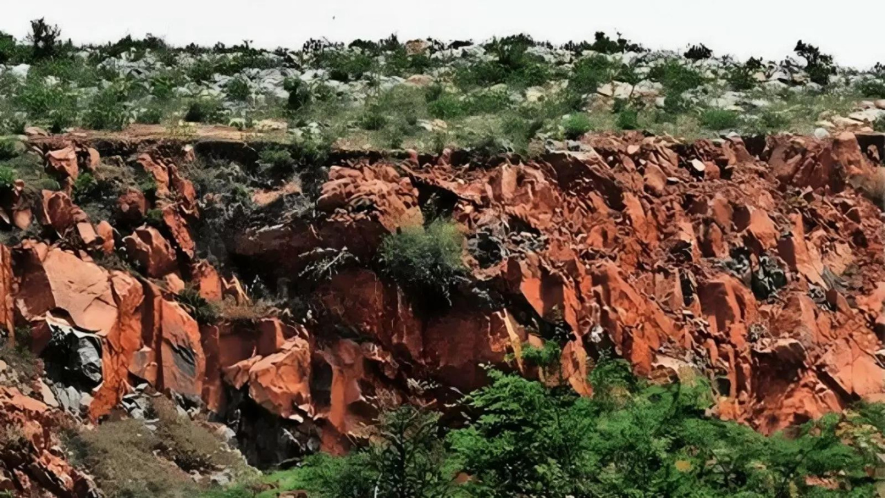 Aravalli case: SC stays its November 20 order; high-powered committee ...