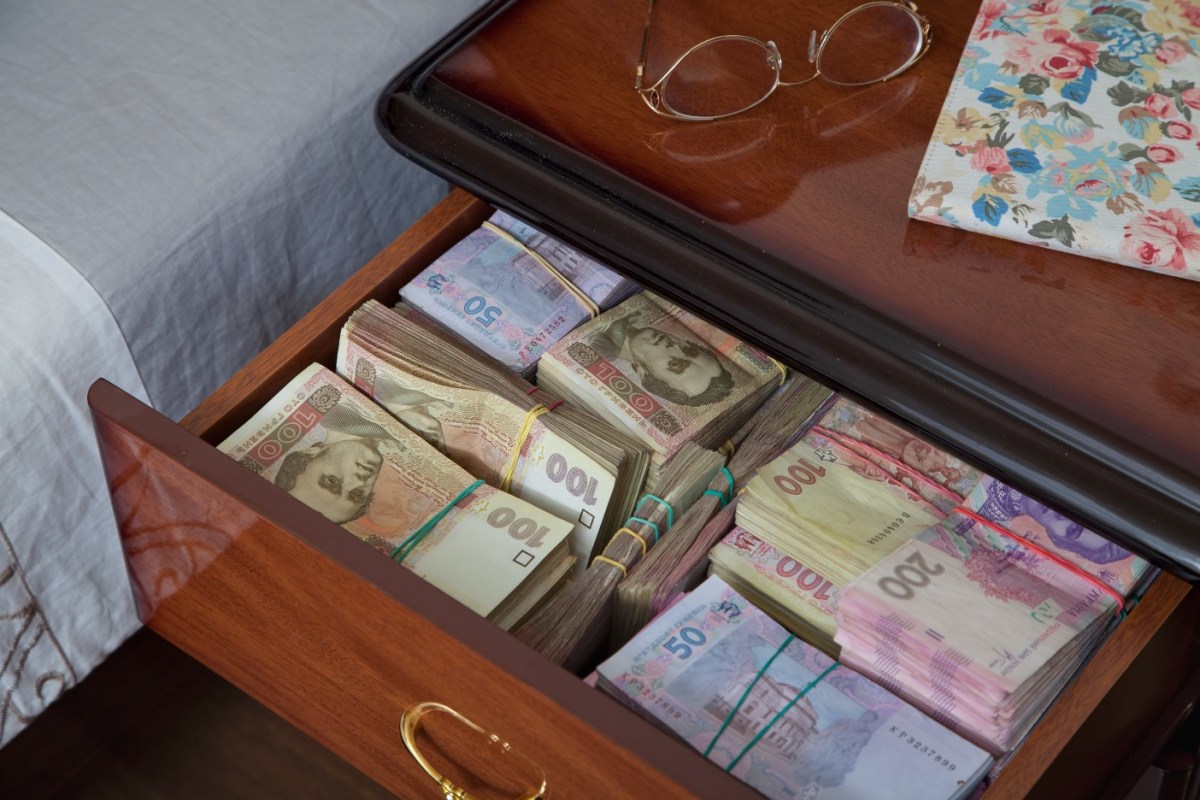 Notgroschen: Wer so viel Bargeld zu Hause hat, soll angeblich Strafe zahlen