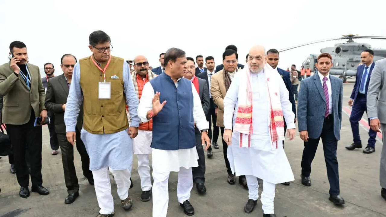 Fog-cleared arrival: Amit Shah lands in Guwahati, inaugurates mega ...