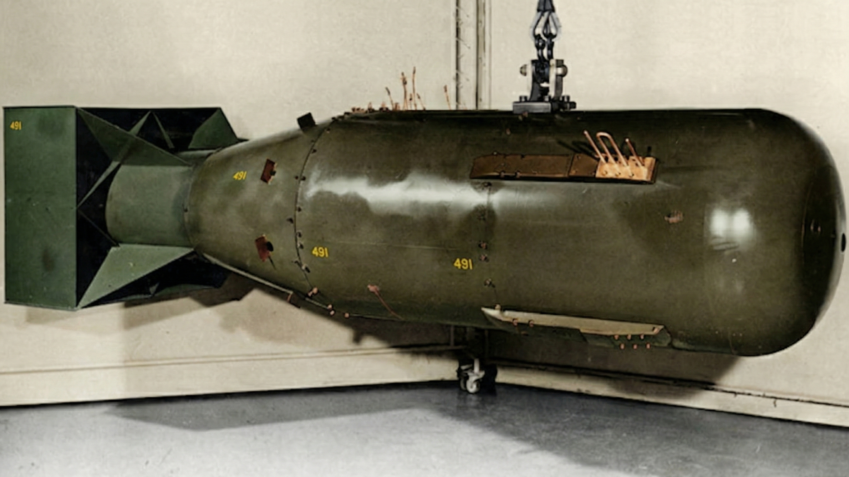 Comment la puissance nucléaire a explosé de Little Boy à la Tsar Bomba