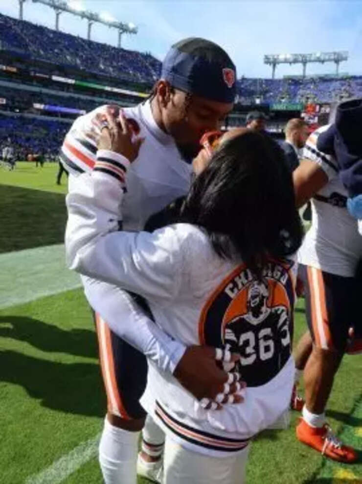 Who is Jonathan Owens? Meet Simone Biles’ NFL star husband who put her ...