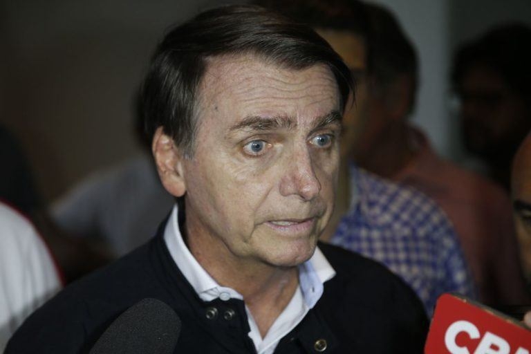 Fuga de Silvinei sepulta sonho de Bolsonaro de prisão domiciliar ...