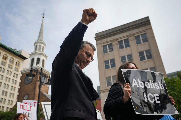 ICE raids and protests: Look back at immigration in New Jersey in 2025