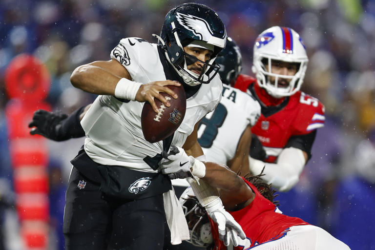 Eagles’ inexplicable second half offense nearly soils defensive gem vs ...
